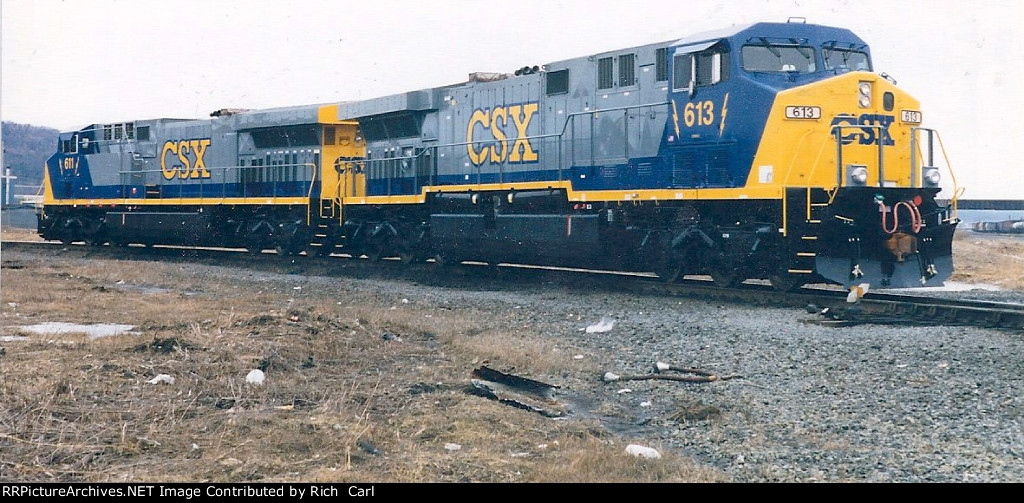 CSX 613 & CSX 611,